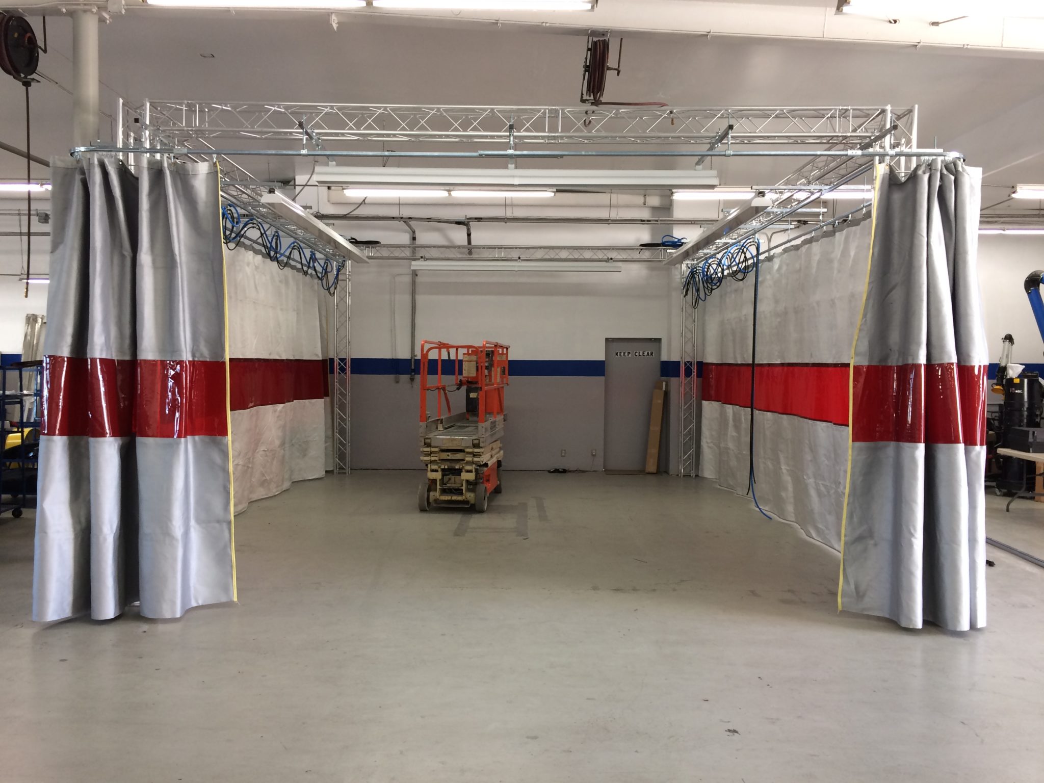 Clean Rooms - RAE - Reliable Automotive Equipment, Inc.